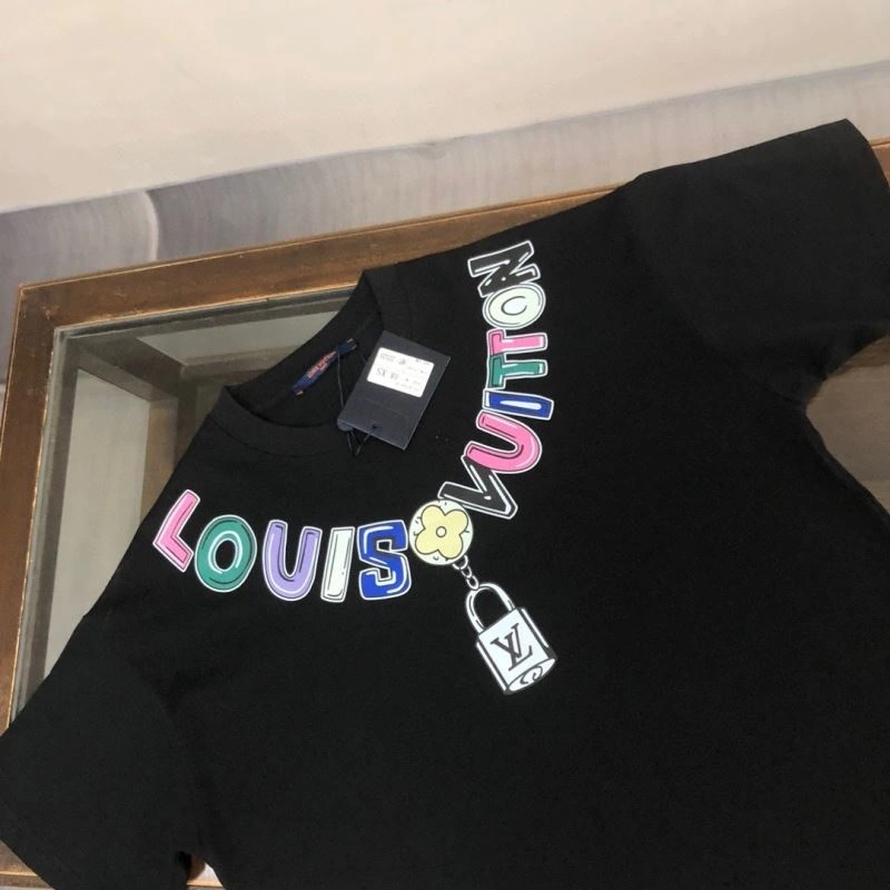 Low-cost Louis Vuitton T-Shirts