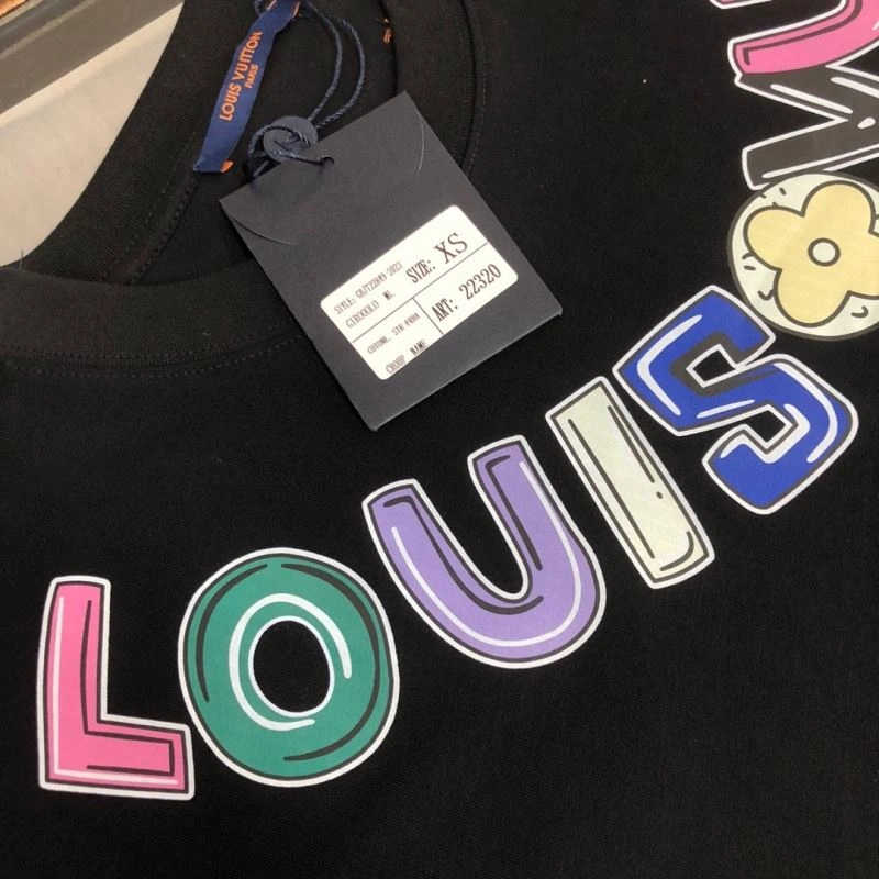 Low-cost Louis Vuitton T-Shirts