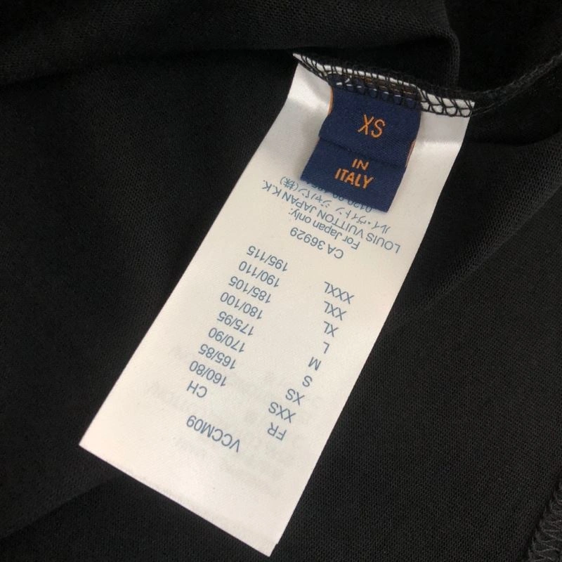 Low-cost Louis Vuitton T-Shirts