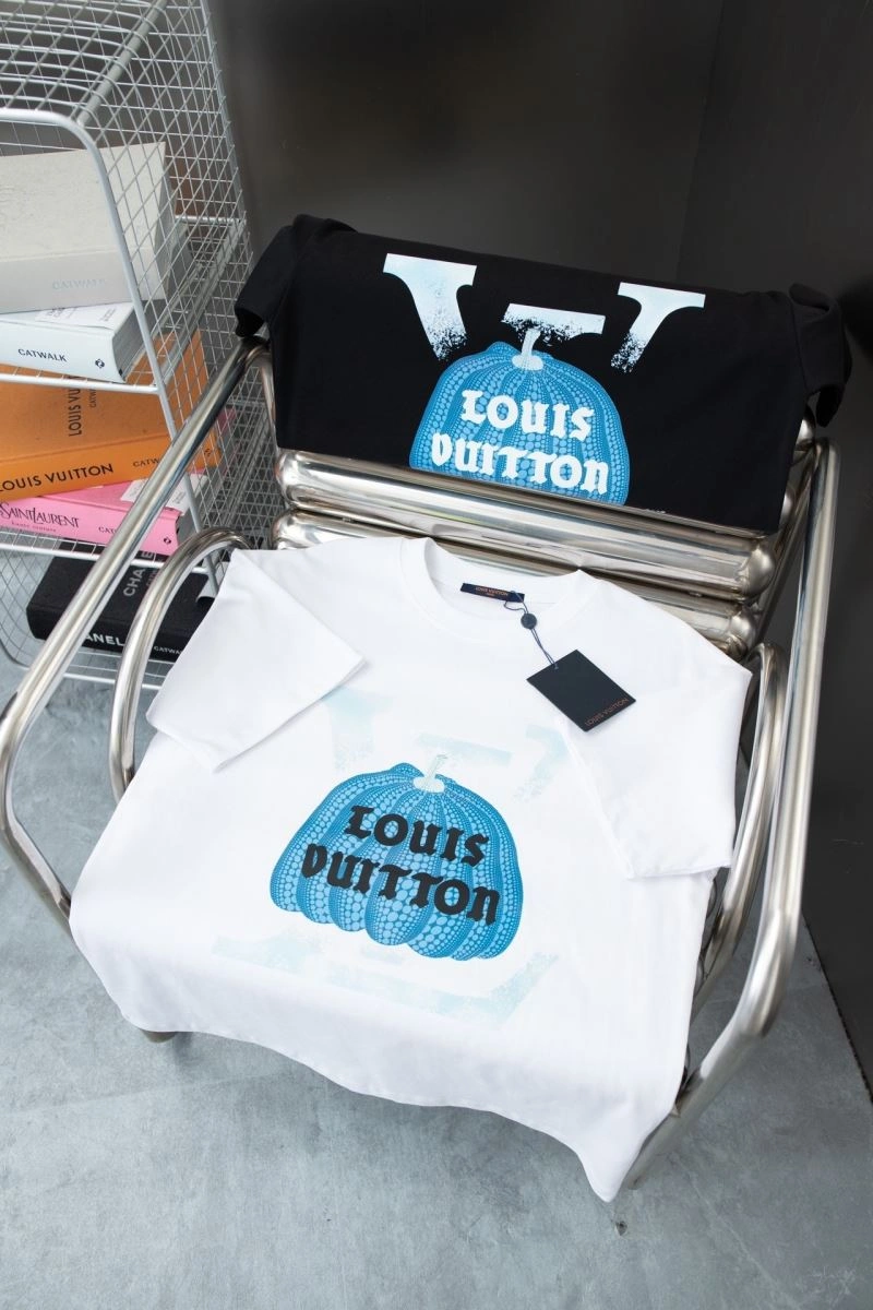 Exact replica Louis Vuitton T-Shirts
