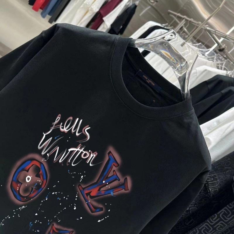 Perfect replica Louis Vuitton T-Shirts