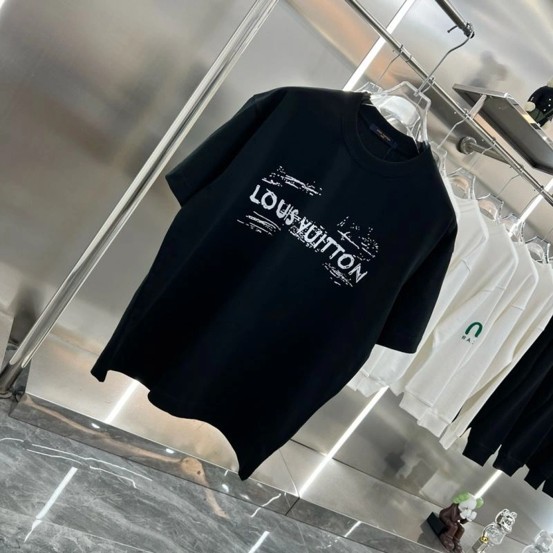 High fidelity Louis Vuitton T-Shirts