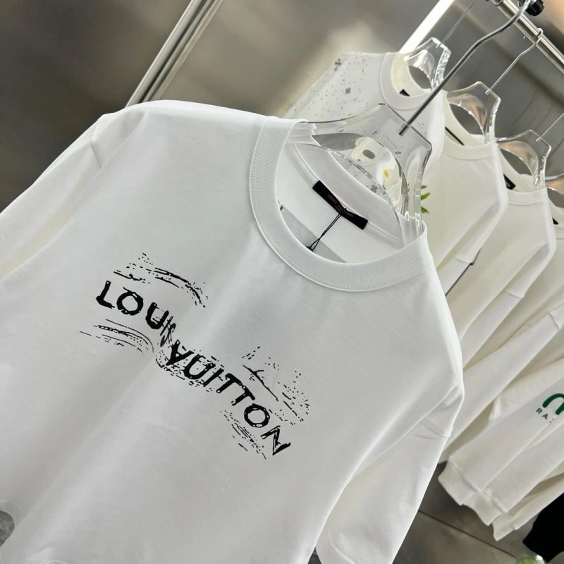 Top mirror Louis Vuitton T-Shirts