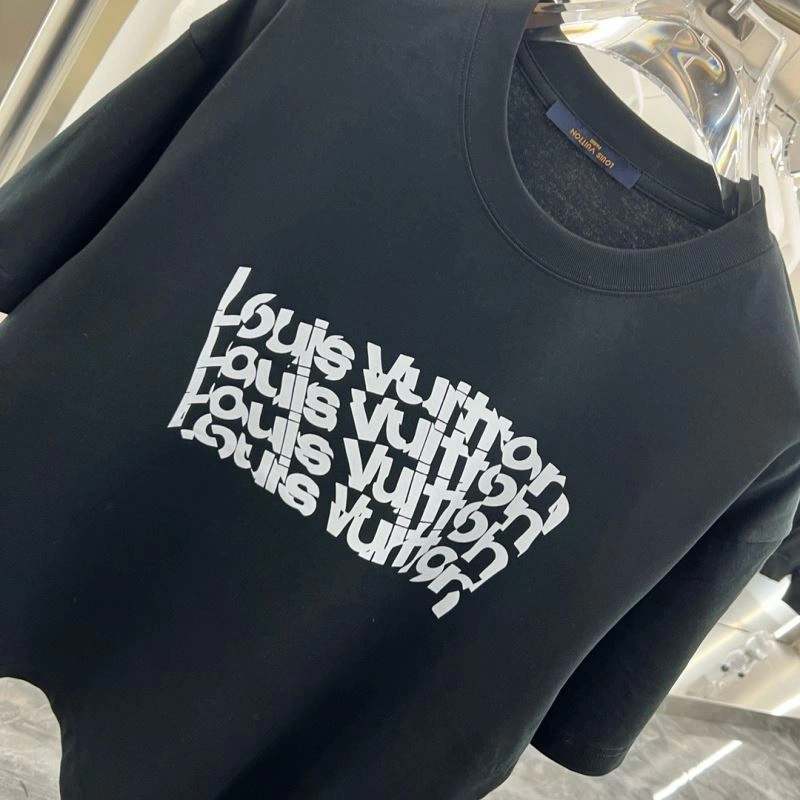 Top match Louis Vuitton T-Shirts