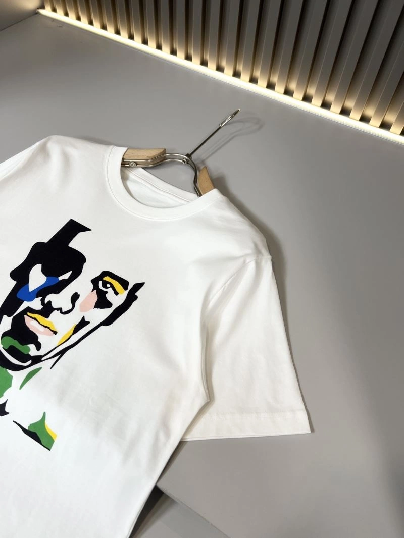 Factory-made Louis Vuitton T-Shirts