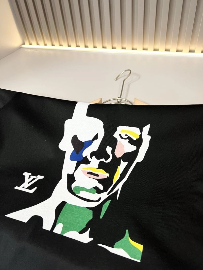 Real Louis Vuitton T-Shirts