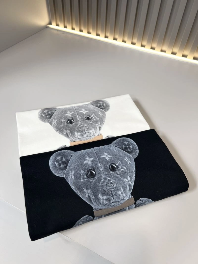 Official Louis Vuitton T-Shirts