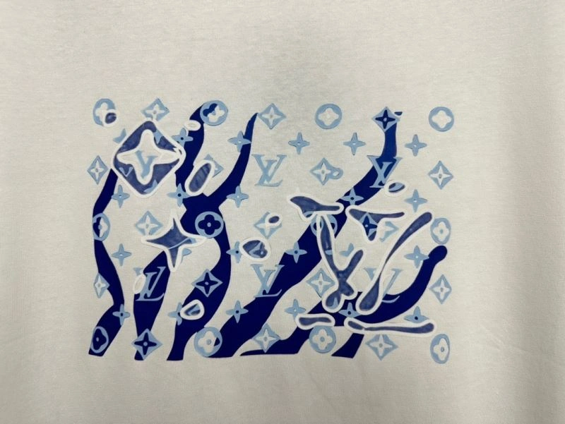 Bargain Louis Vuitton T-Shirts