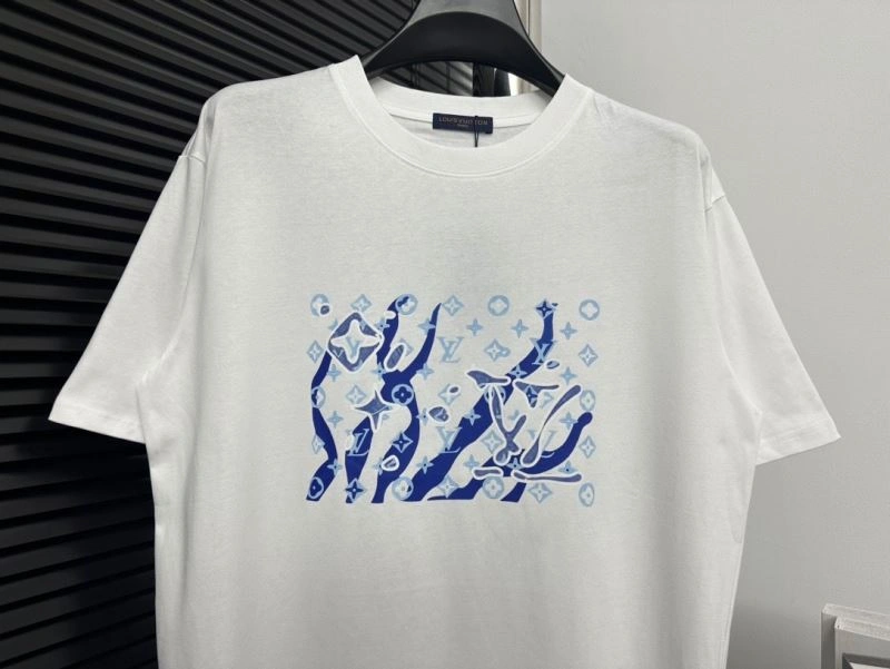 Bargain Louis Vuitton T-Shirts