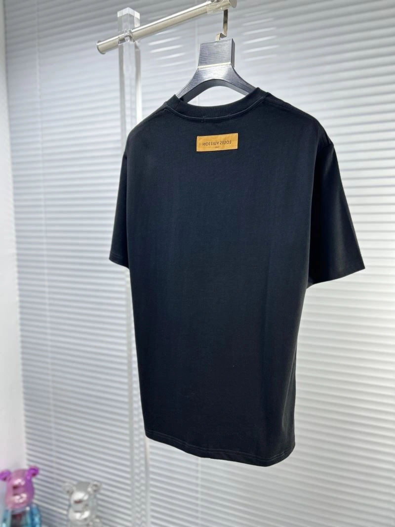 Low-cost Louis Vuitton T-Shirts
