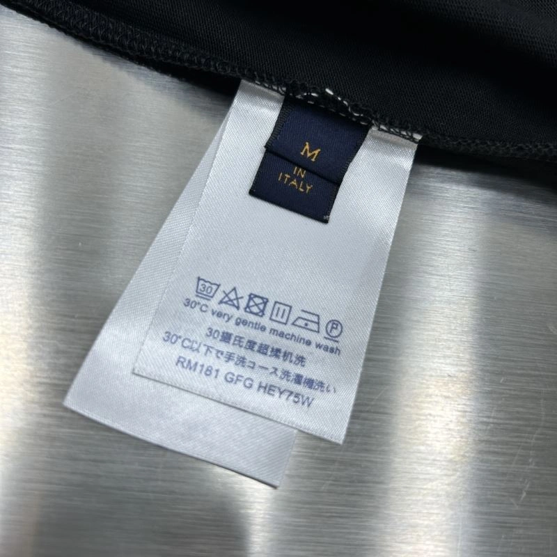 Low-cost Louis Vuitton T-Shirts