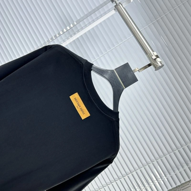 Low-cost Louis Vuitton T-Shirts