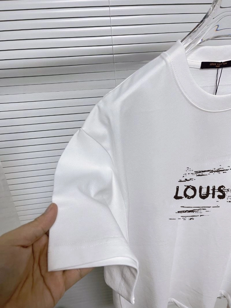 High fidelity Louis Vuitton T-Shirts