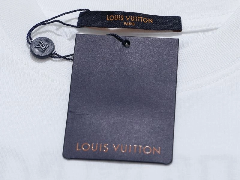 Cut-rate Louis Vuitton T-Shirts