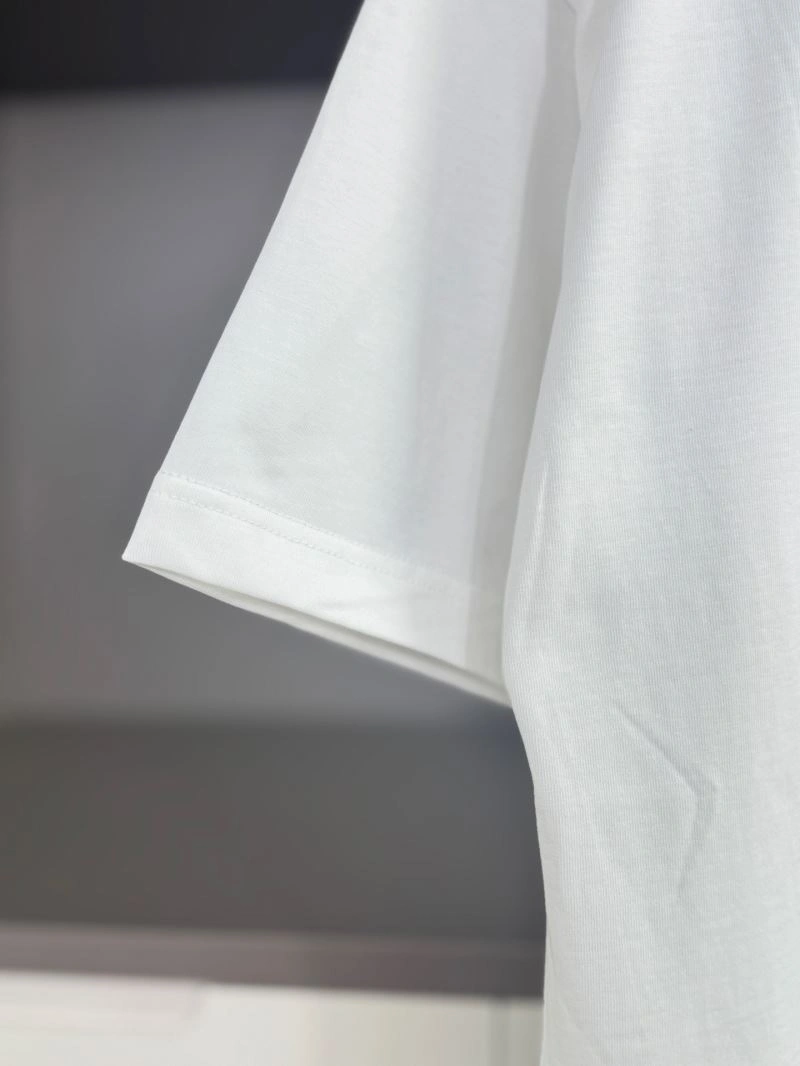 Cut-rate Louis Vuitton T-Shirts