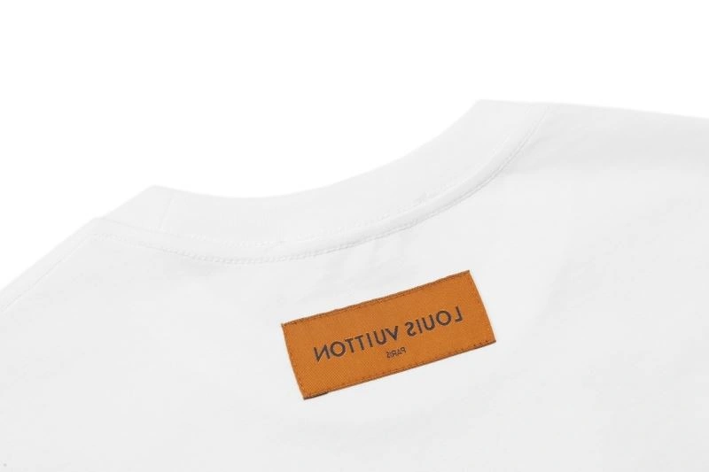 Exact replica Louis Vuitton T-Shirts