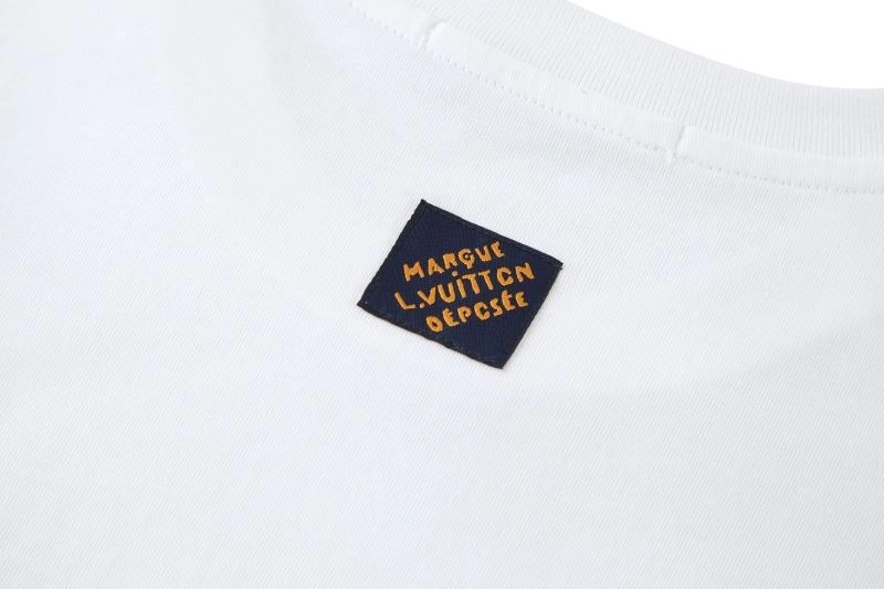 Bargain Louis Vuitton T-Shirts