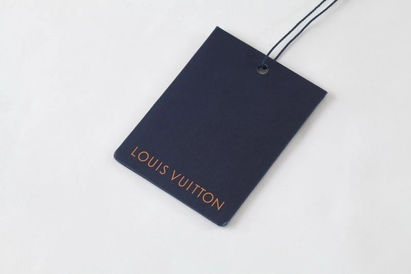 Bargain Louis Vuitton T-Shirts