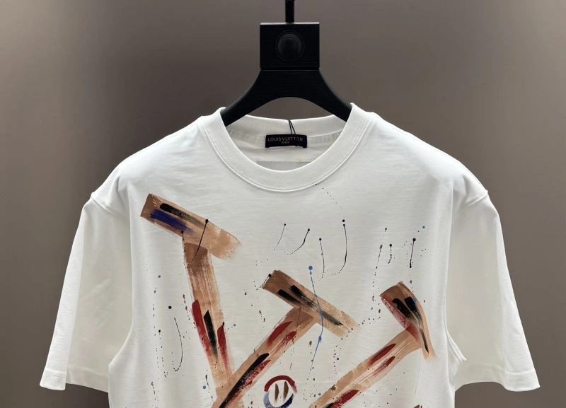 Discounted Louis Vuitton T-Shirts