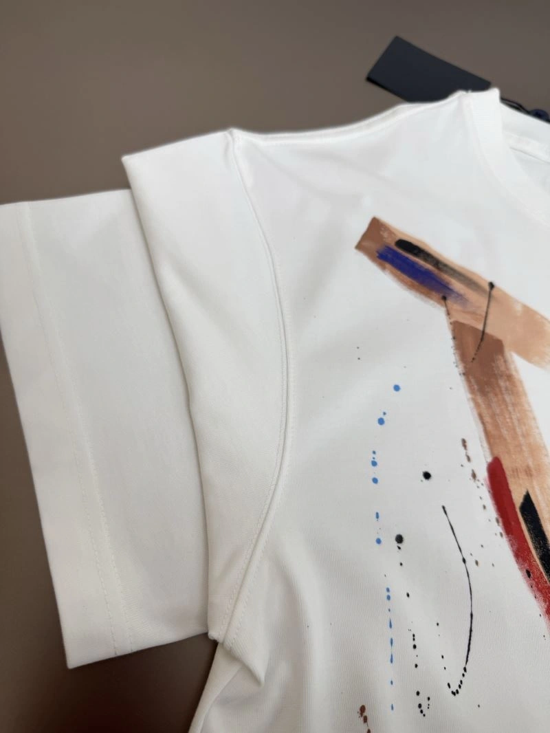 Discounted Louis Vuitton T-Shirts
