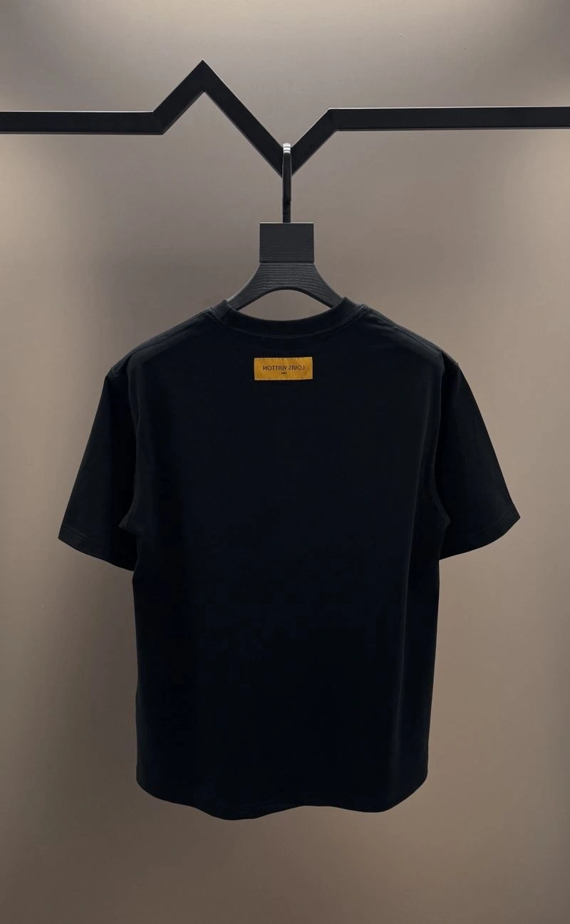 Bargain Louis Vuitton T-Shirts