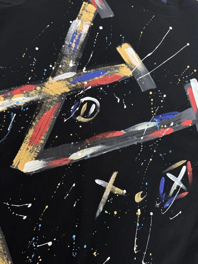 Bargain Louis Vuitton T-Shirts
