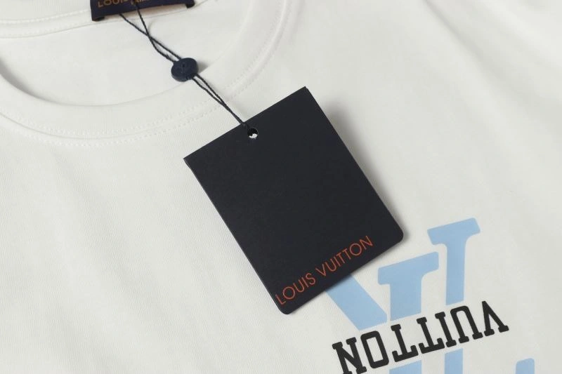Indistinguishable Louis Vuitton T-Shirts