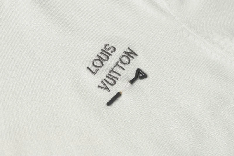 Inexpensive Louis Vuitton T-Shirts