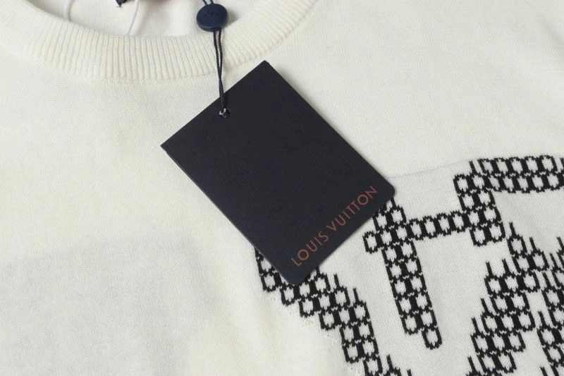 Top mirror Louis Vuitton T-Shirts