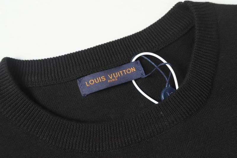 Low-cost Louis Vuitton T-Shirts