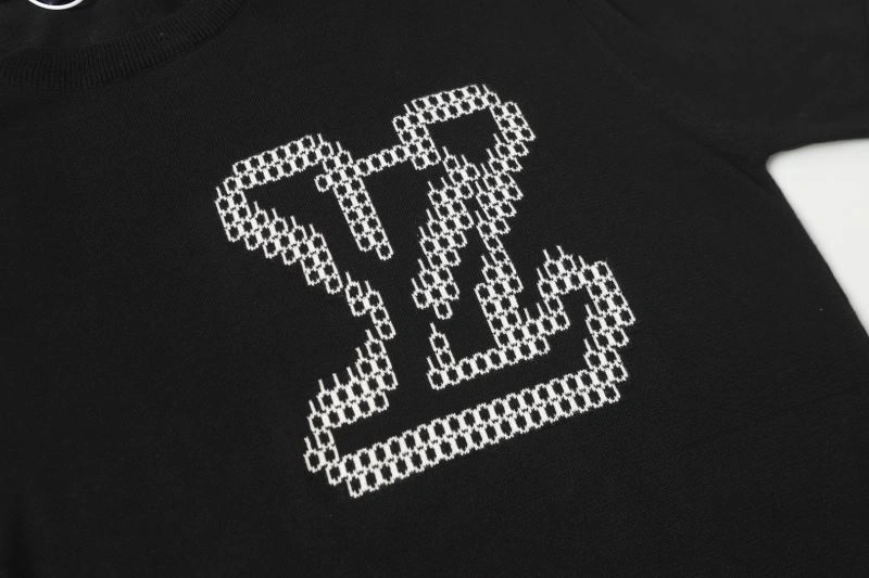 Low-cost Louis Vuitton T-Shirts