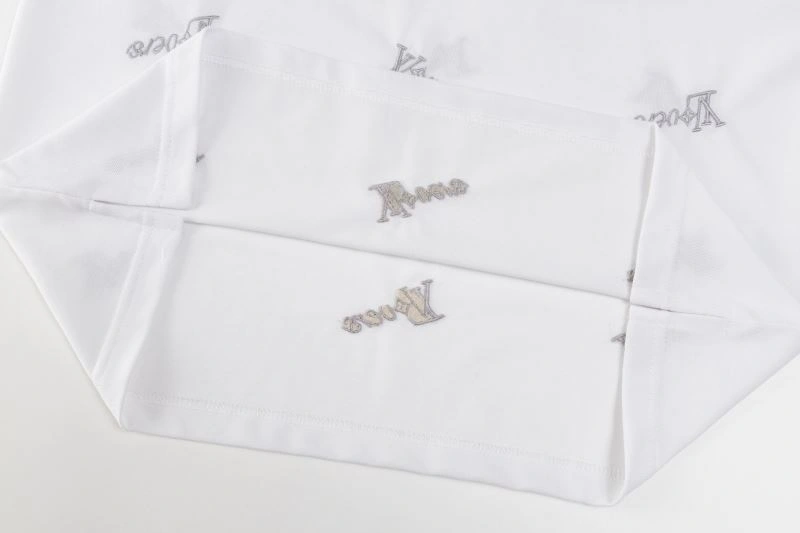 High fidelity Louis Vuitton T-Shirts