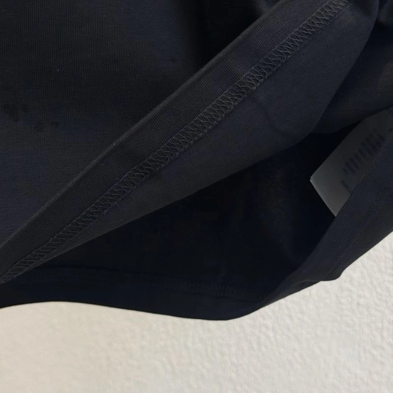 Reasonably priced Louis Vuitton T-Shirts