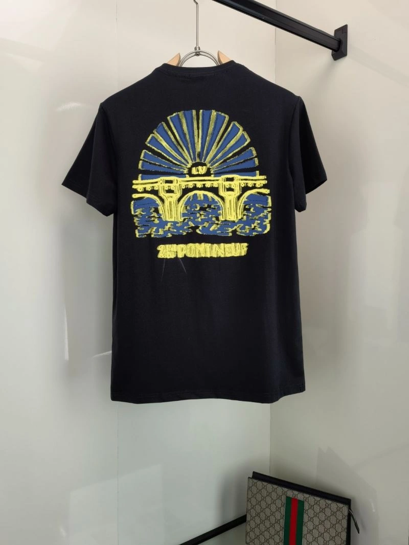 Top match Louis Vuitton T-Shirts