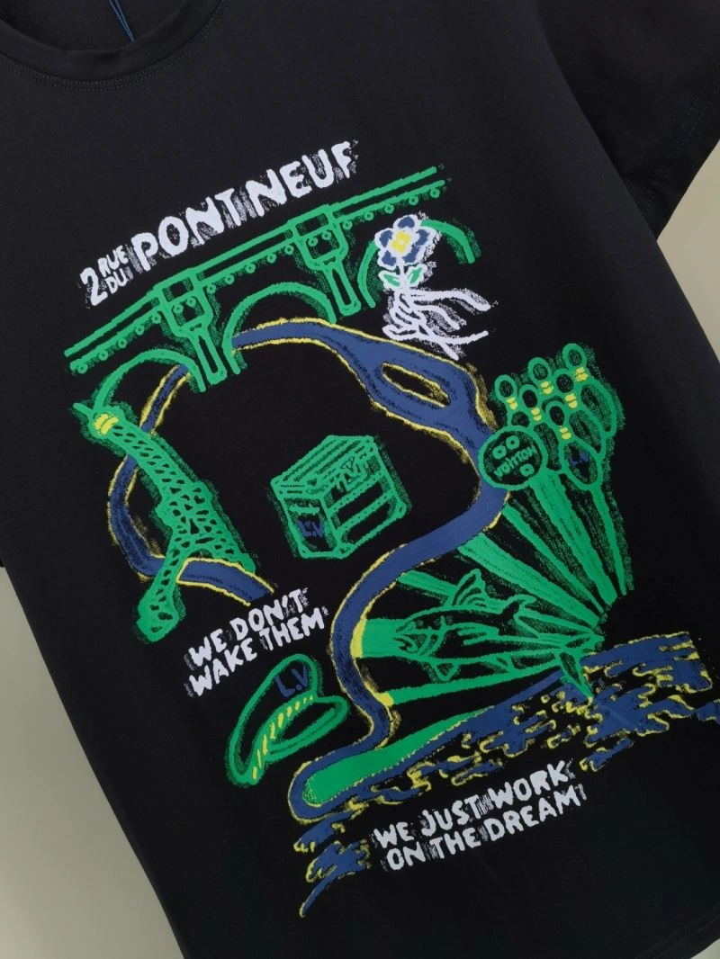 Top match Louis Vuitton T-Shirts