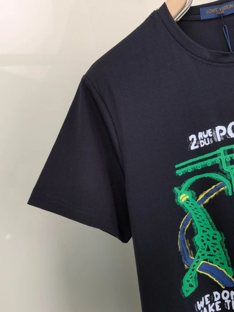 Top match Louis Vuitton T-Shirts