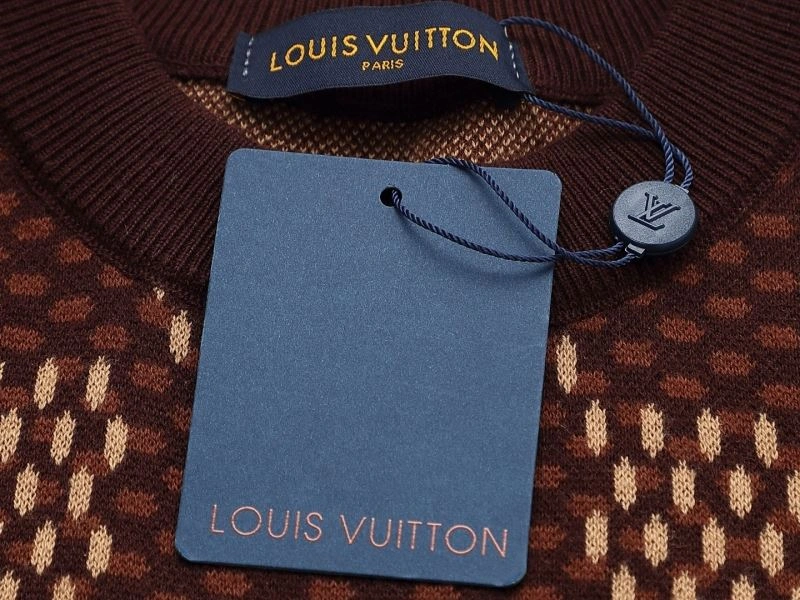 Bargain Louis Vuitton T-Shirts