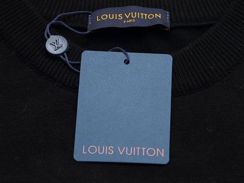 High fidelity Louis Vuitton T-Shirts