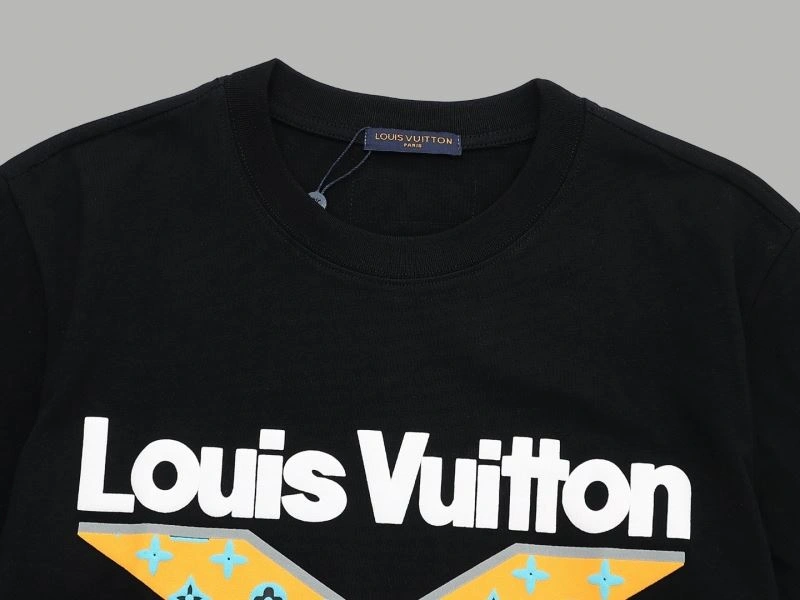 Real Louis Vuitton T-Shirts
