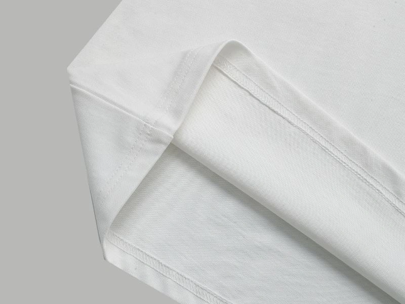 Bargain Louis Vuitton T-Shirts