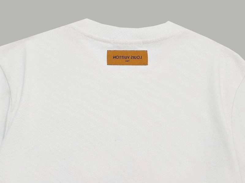 Bargain Louis Vuitton T-Shirts