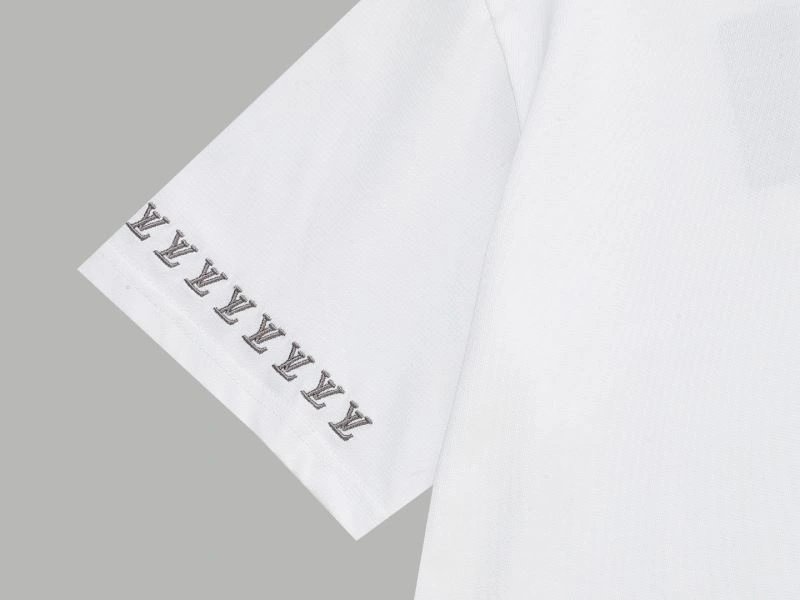 High accuracy Louis Vuitton T-Shirts