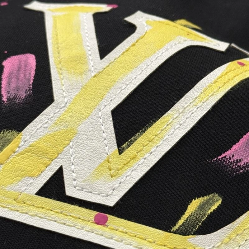 Cut-rate Louis Vuitton T-Shirts