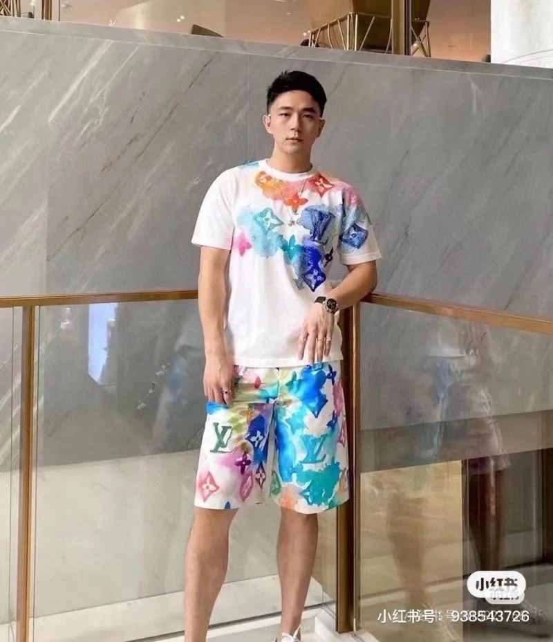 Mirror quality Louis Vuitton T-Shirts