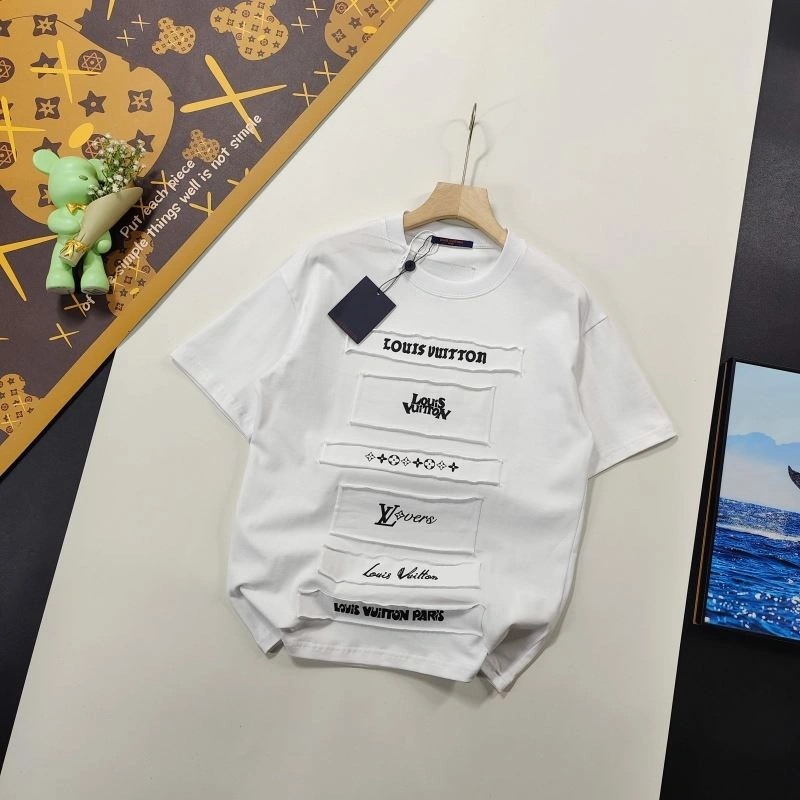 Top match Louis Vuitton T-Shirts
