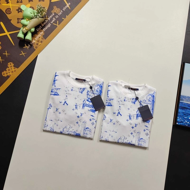 Low-cost Louis Vuitton T-Shirts