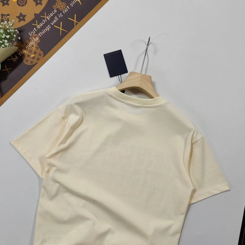 Low-cost Louis Vuitton T-Shirts