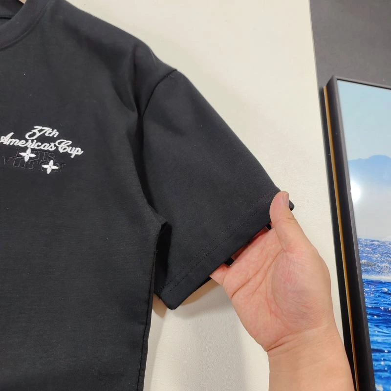Precise copy Louis Vuitton T-Shirts