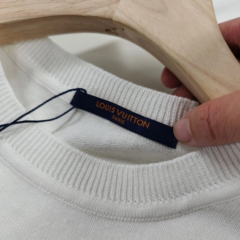 Exact replica Louis Vuitton T-Shirts