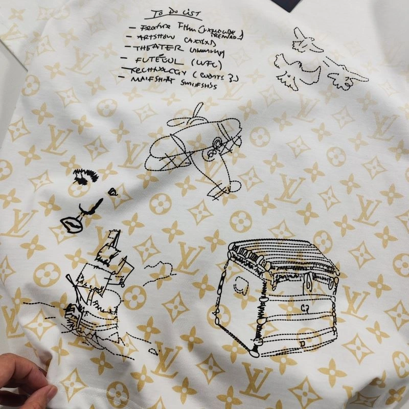 Precise copy Louis Vuitton T-Shirts